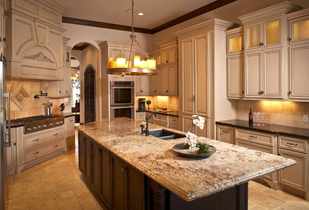 Luxury kitchens - Traditional - Kitchen - Houston - by TIPLER Group ...