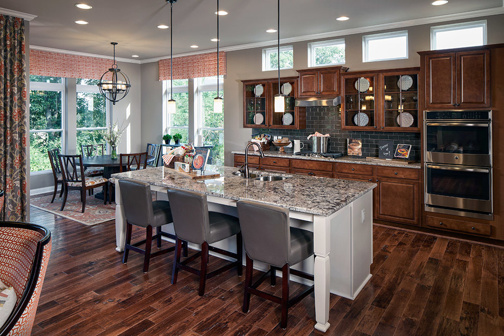 M/I Homes of Cincinnati: Carriage Hill - Serenity Model - Kitchen ...