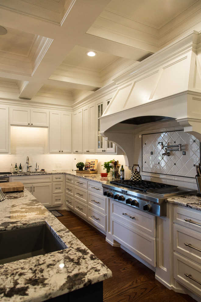 Mabee Home Midland - Traditional - Kitchen - Austin - by 3 Bar Custom ...