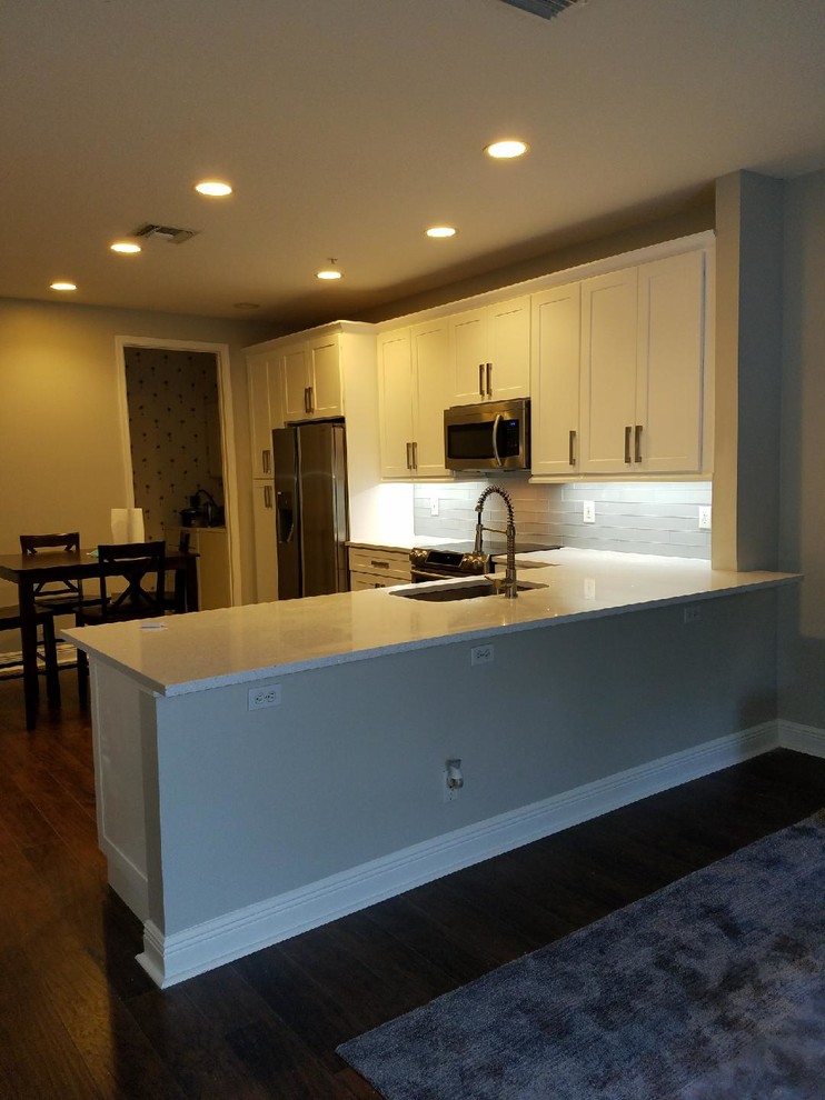 Mackey kitchen renovation - Contemporary - Kitchen - Miami - by Acassa ...