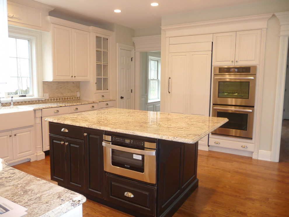 Madison Kitchen 1 - Traditional - Kitchen - New York - by Penterman ...