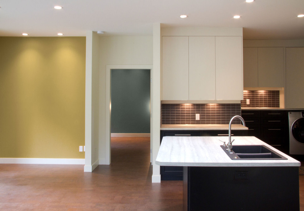 MAGN1 - Contemporary Design-Build Custom Home - Comox Valley ...