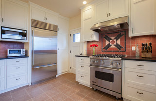 Magnolia Kitchen - Traditional - Kitchen - Seattle - by S2 Builders | Houzz