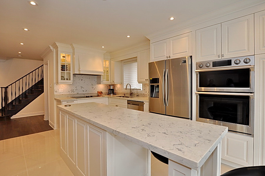 Major Reno - Crane - Transitional - Kitchen - Toronto - by King West ...