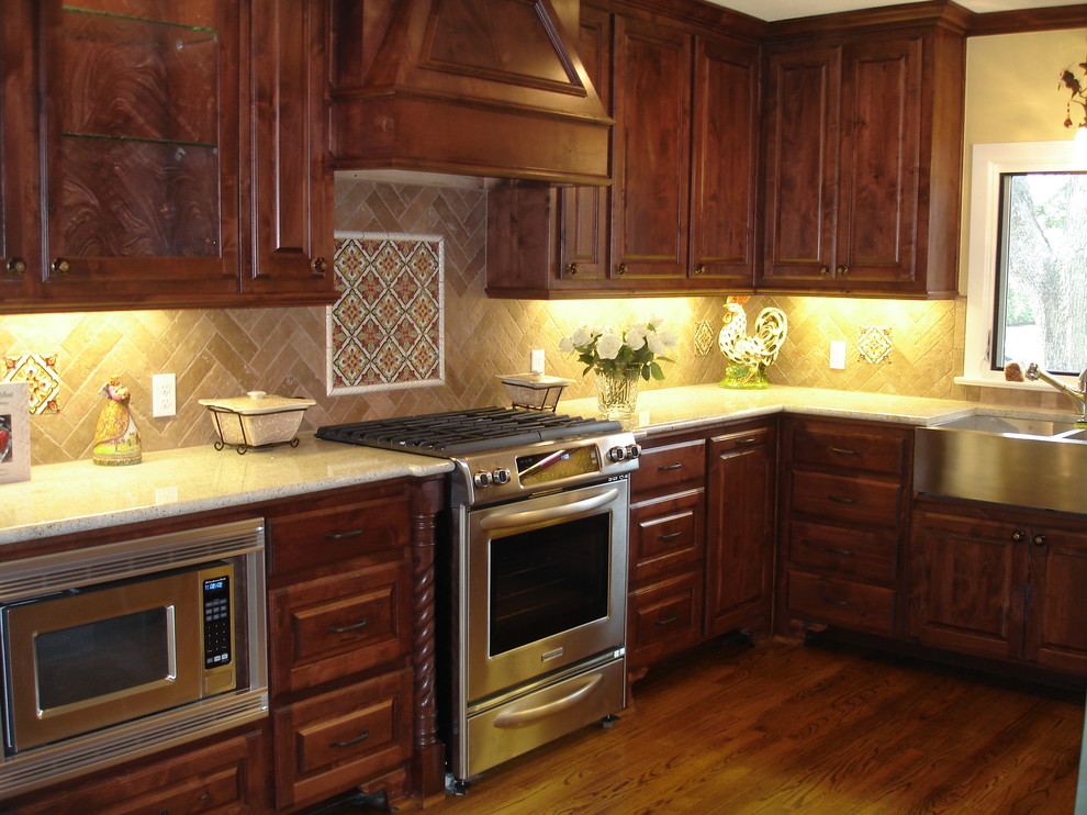 Malcolm - Traditional - Kitchen - Dallas - by Bella Vista Company ...