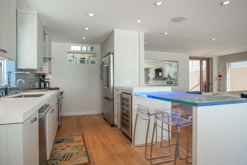 Malibu Beach - Beach Style - Kitchen - Los Angeles - by Sloane Marshall ...