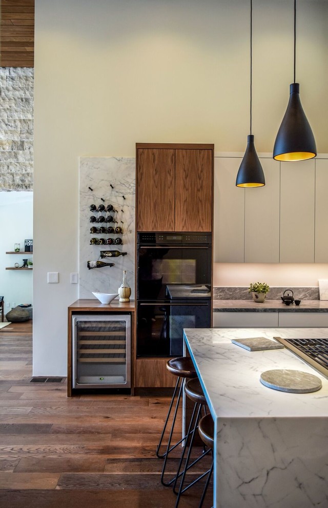 Malibu Home - Modern - Kitchen - Orange County - by State College ...