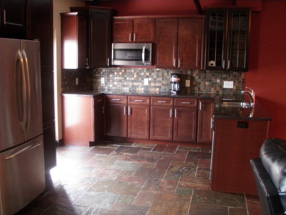 Mando / Man Cave - Traditional - Kitchen - Minneapolis - by 2 Tru ...