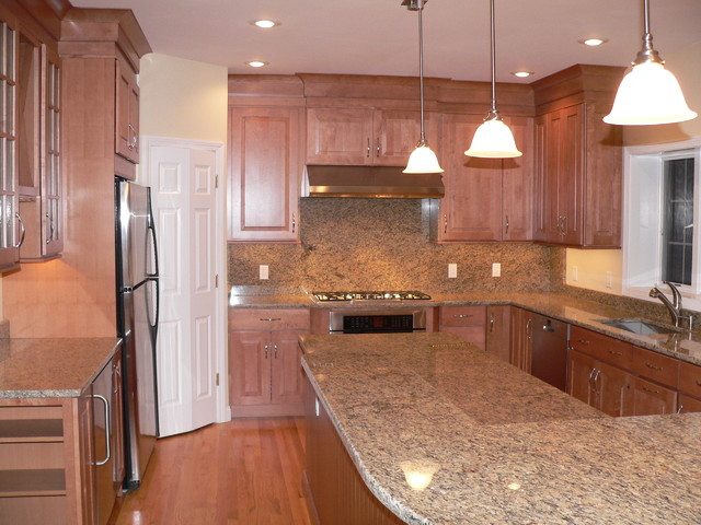 Maple Kitchen Cabinets | Raised Panel Cabinetry | CliqStudios ...