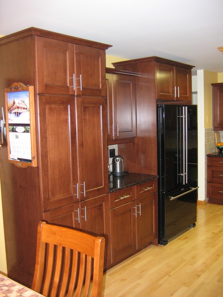 Maple Wide Rail Flat Panel with Dark Stain - Transitional - Kitchen ...