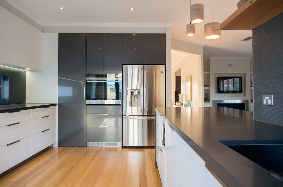 Maribyrnong Kitchen, Bathroom, Laundry Renovation - Asian - Kitchen ...