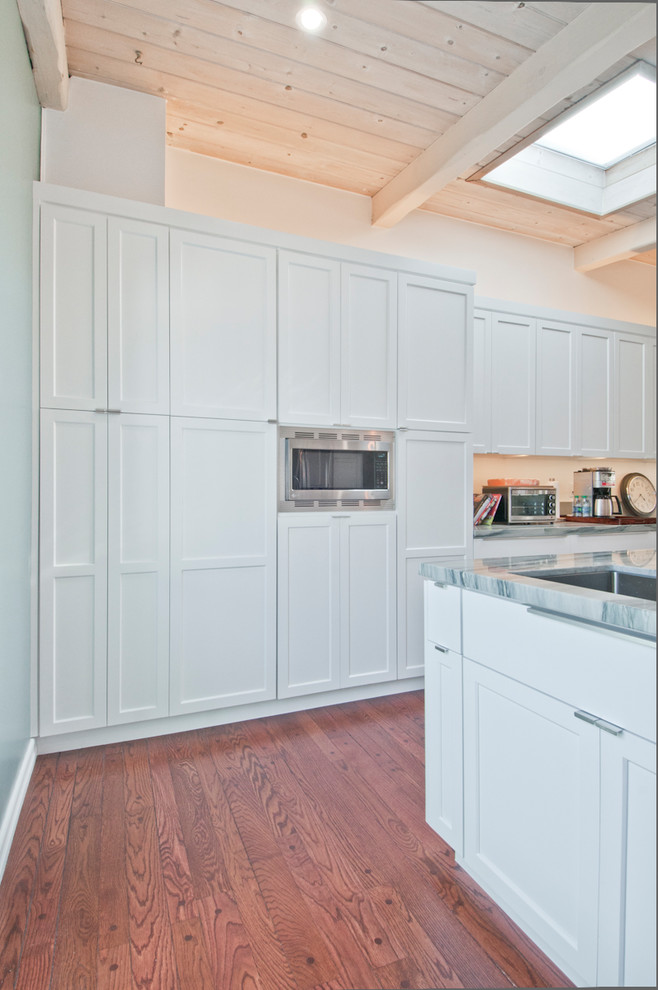 Marina Del Rey - Kitchen - Modern - Kitchen - Los Angeles - by Concept ...