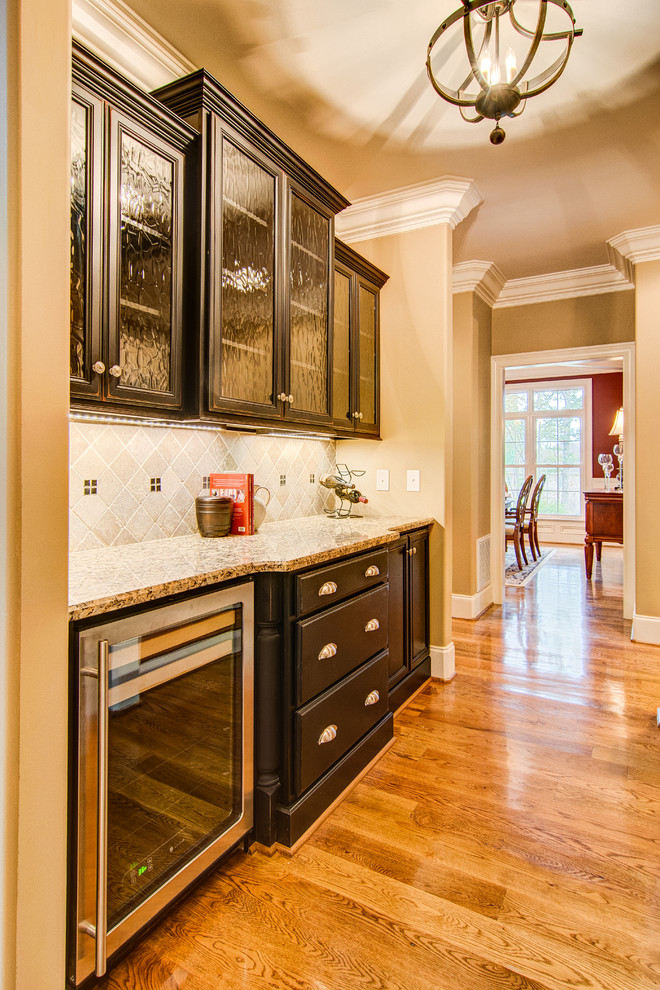 Marsh Arlington Cabinets - Traditional - Kitchen - Raleigh - by Marsh ...