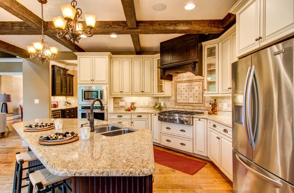 Marsh Arlington Cabinets - Traditional - Kitchen - Raleigh - by Marsh ...