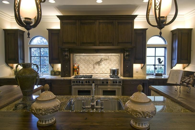 Martinique - Traditional - Kitchen - Tampa - by David Thilk | Houzz