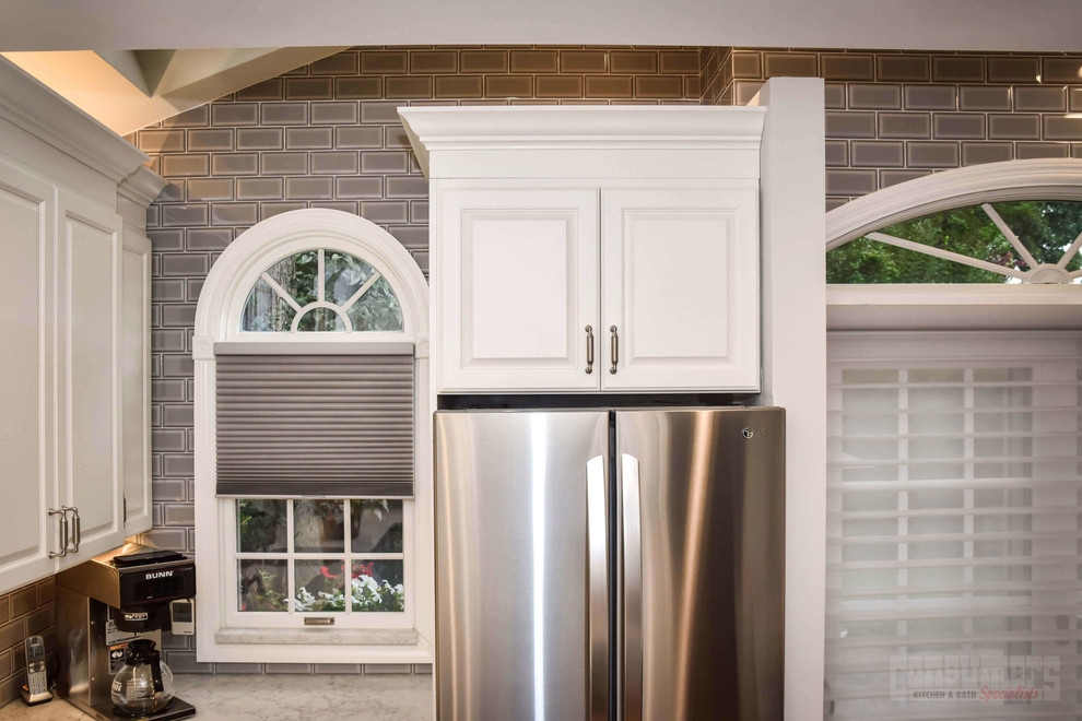 Massapequa Mirage - Kitchen - New York - by Consumers Kitchens & Baths ...