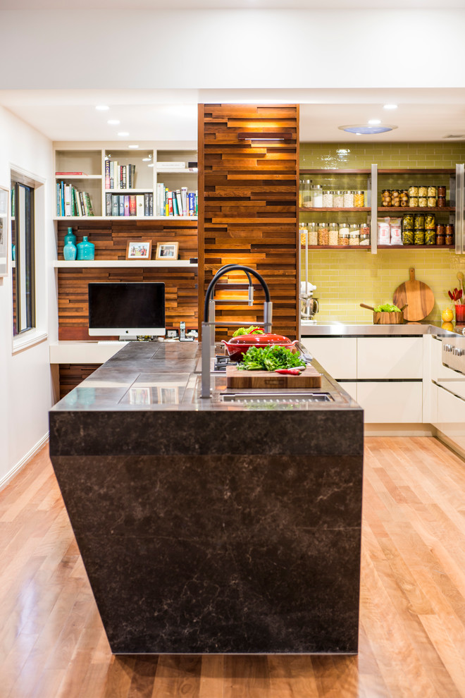 Masterchef Kitchen - Contemporary - Kitchen - Brisbane - by Darren ...