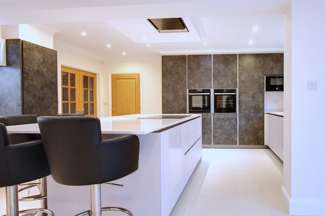 Matt Taupe & Slate High Gloss/Handleless German Kitchen - Northwood HA6 ...