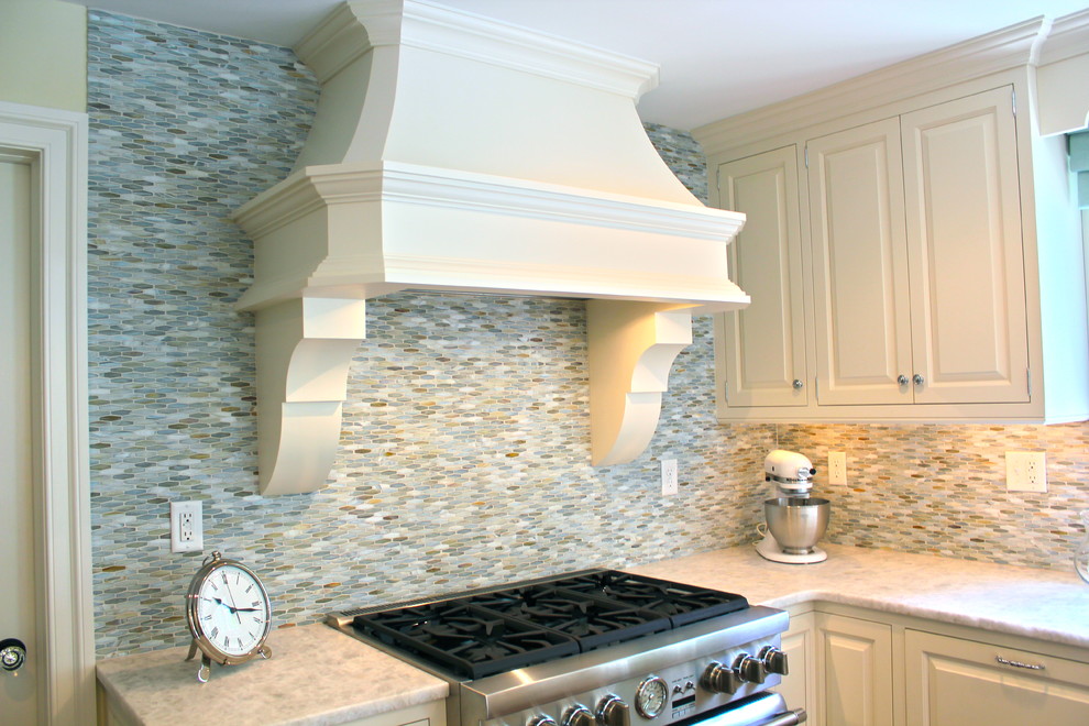 McCabe Kitchen - Traditional - Kitchen - Newark - by House of Cline ...