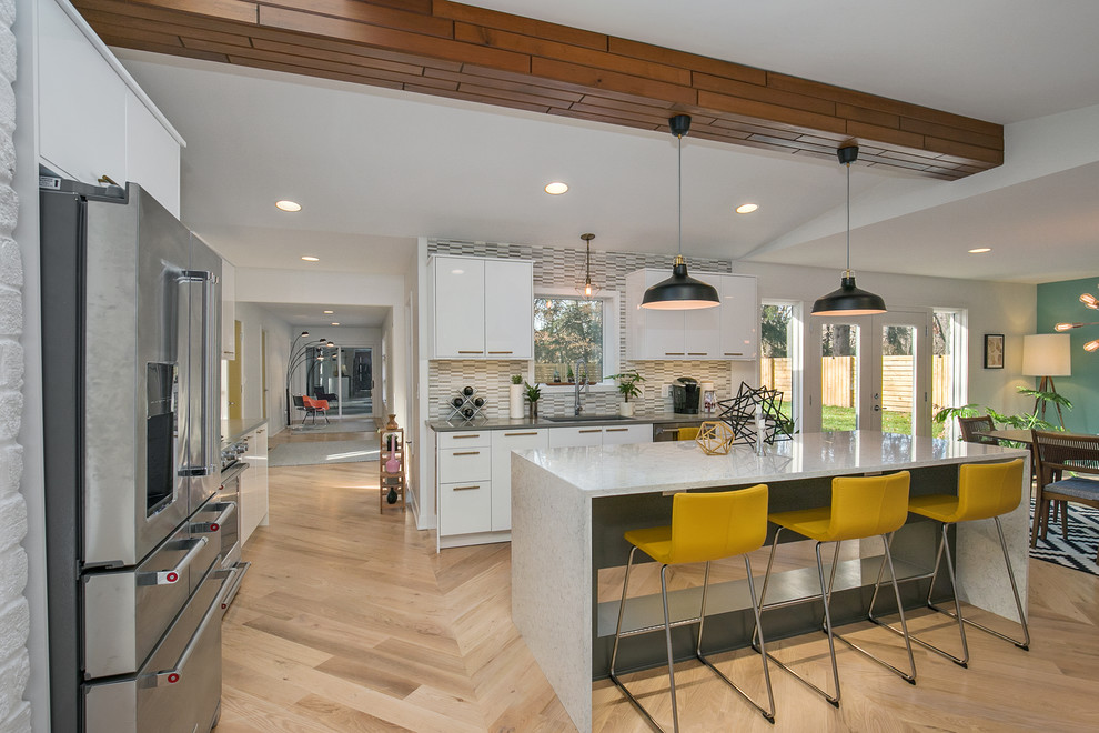 MCM - Midcentury - Kitchen - Grand Rapids - by CVI Design - Carly ...