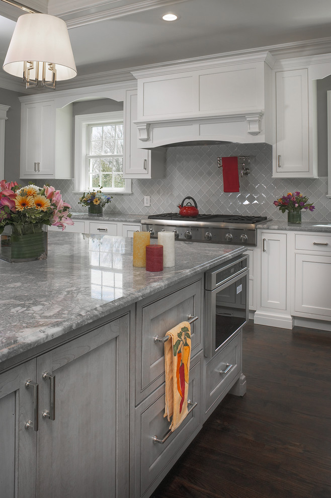 Medallion Cabinetry Lakeville Kitchen by Darren Press - Traditional ...