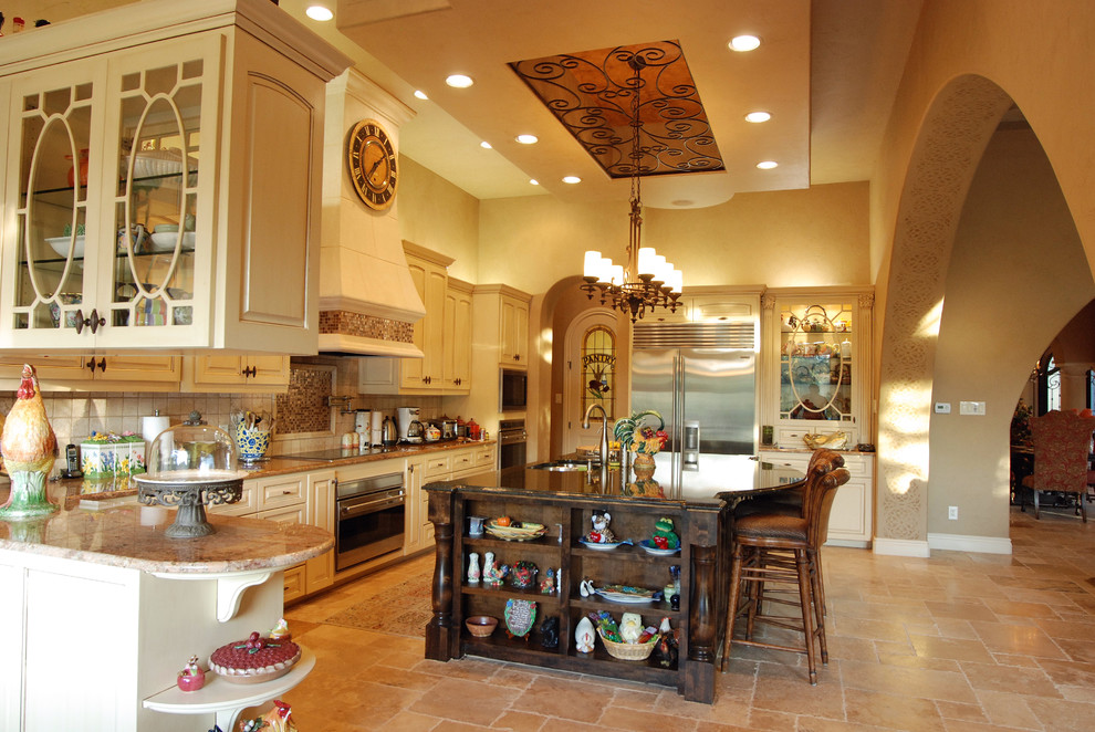 Mediterranean Kitchen - Mediterranean - Kitchen - Austin