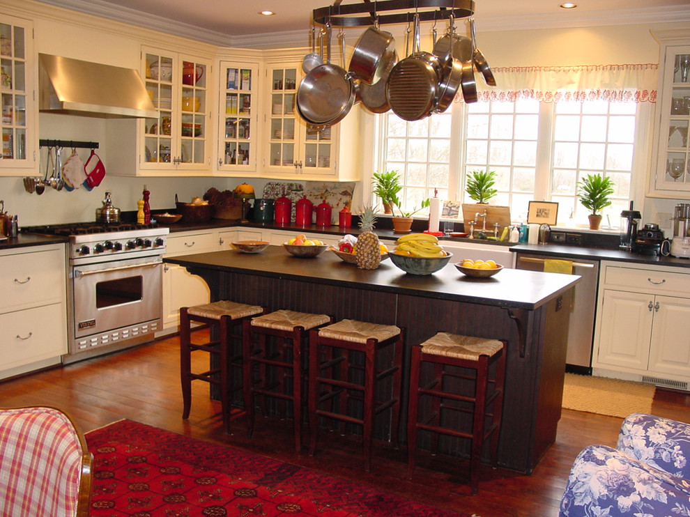 Melrose - Traditional - Kitchen - DC Metro - by MDC Cabinetry & More ...