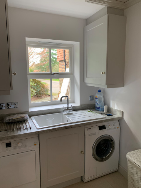 Mereway Light Grey and Tyrolean Blue Kitchen - Cocina - Sussex - de ...