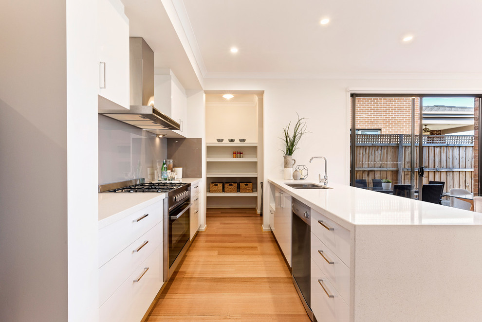 Metricon Bentleigh - Kitchen - Melbourne | Houzz