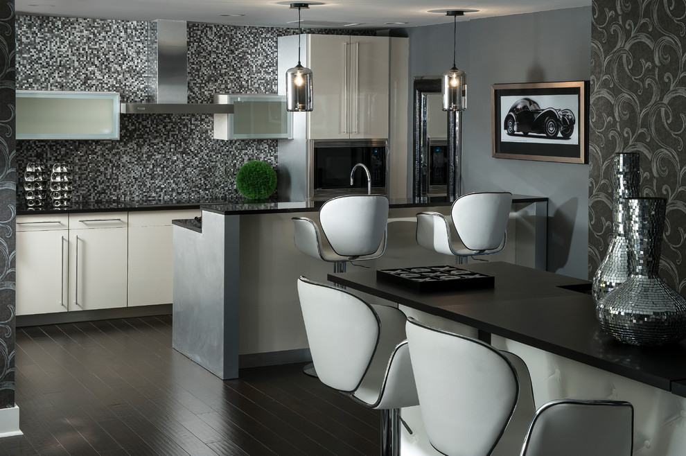 Metropolitan Chic - Contemporary - Kitchen - Orlando - by Tina Marie ...