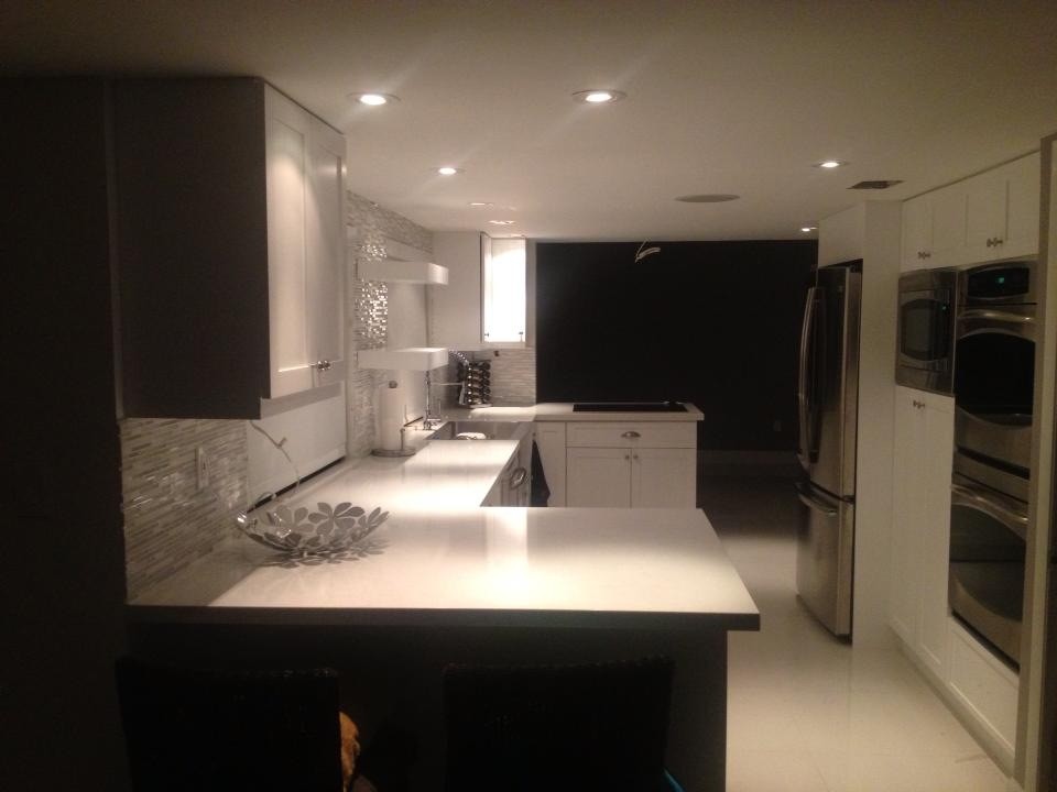 Miami Kitchen Cabinets / Design - Traditional - Kitchen - Miami - by ...