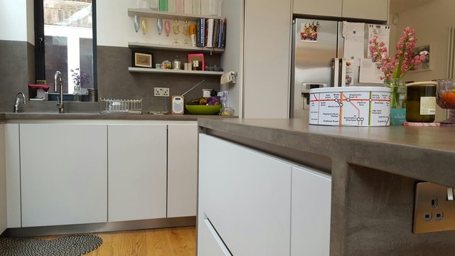 Microcement/Beton Cire Kitchen Worktop and Island - Contemporary ...