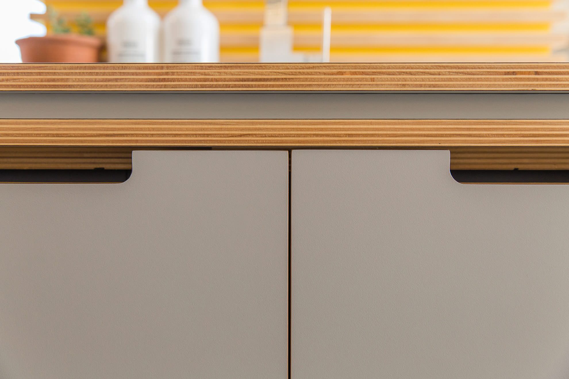 Open and Shut Case: Choosing the Right Kitchen Cupboard Doors | Houzz NZ