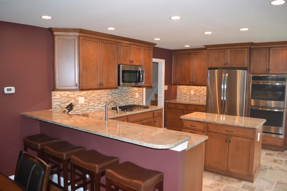 Mid-Sized Kitchen Design - Transitional - Kitchen - Philadelphia - by ...