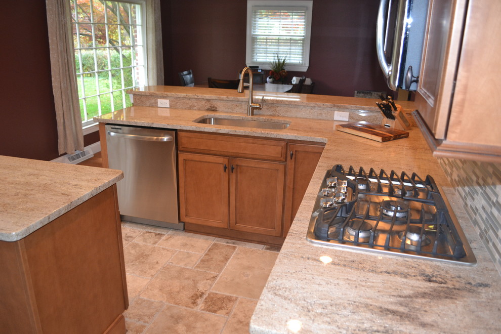 Mid-Sized Kitchen Design - Transitional - Kitchen - Philadelphia - by ...