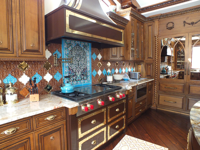 Arabic Style Kitchen Kitchen With Traditional Interior Decorations,