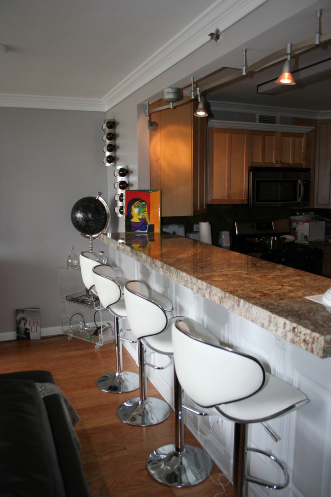 Midtown Condo - Contemporary - Kitchen - Atlanta - by KMH Designs ...