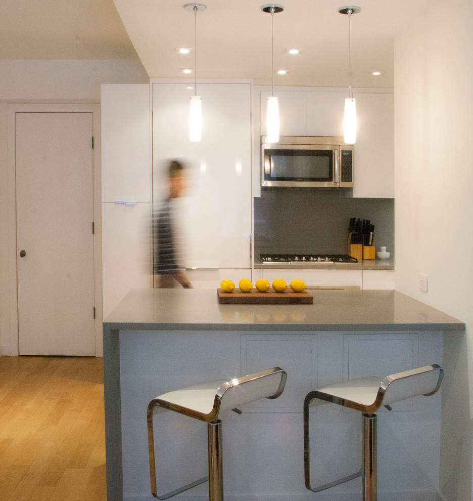 Midtown East - Modern - Kitchen - New York - by MCDW + Architecture | Houzz