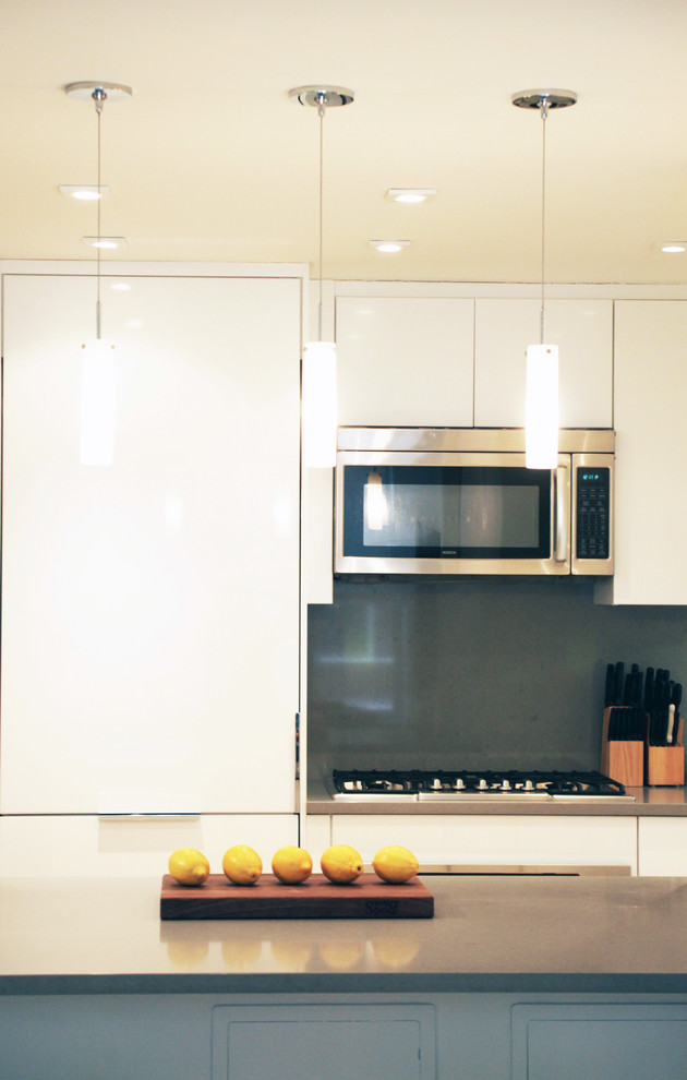 Midtown East - Modern - Kitchen - New York - by MCDW + Architecture | Houzz