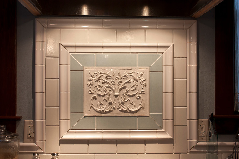 Midwest Classic - Traditional - Kitchen - Seattle - by Taylored ...