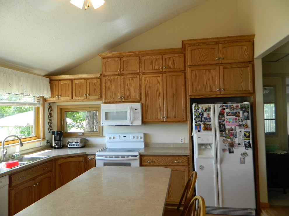 Miller Kitchen - Traditional - Kitchen - Other - by Robinson Wood ...