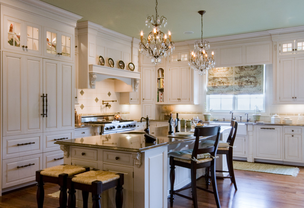 Milton Equestrian Home - Traditional - Kitchen - Atlanta - by LB ...