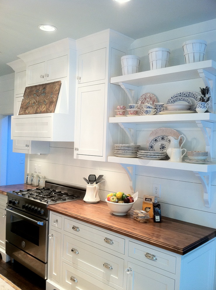 Milton Kitchen - Farmhouse - Kitchen - Atlanta - by Renew Properties ...