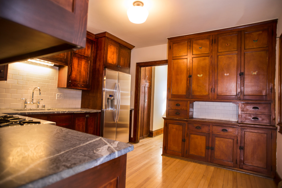 Milwaukee Upper Eastside Bungalow Kitchen - Craftsman - Cuisine ...