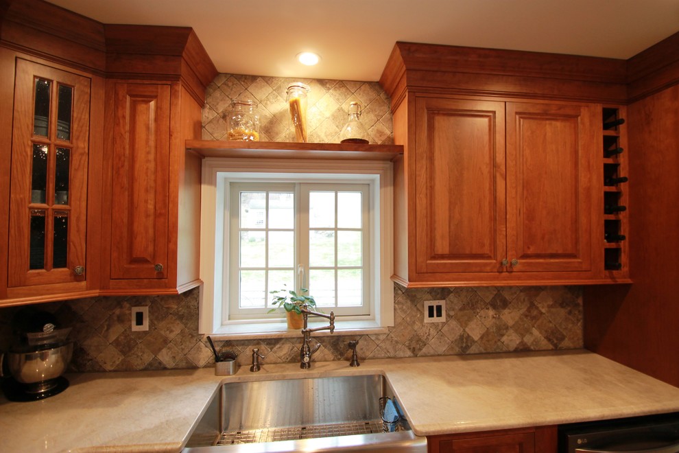 Mine Hill Bi-Level Kitchen Remodel - Traditional - Kitchen - New York ...