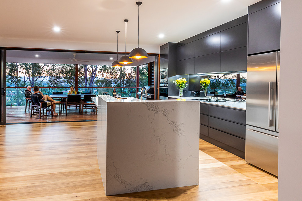 Minerva Residence - Modern - Kitchen - Brisbane - by Aljay Cabinets ...