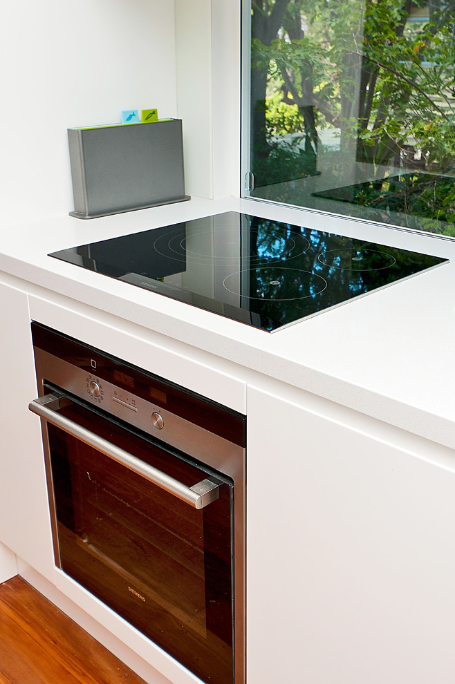 Minimalist & Neutral - Modern - Kitchen - Brisbane - by Kitchen Trends ...