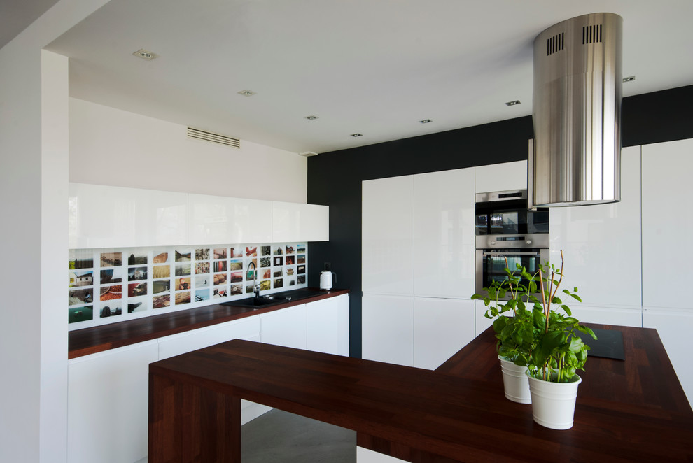 Minimalistic kitchen - Modern - Kitchen - Other - by Za murami za ...