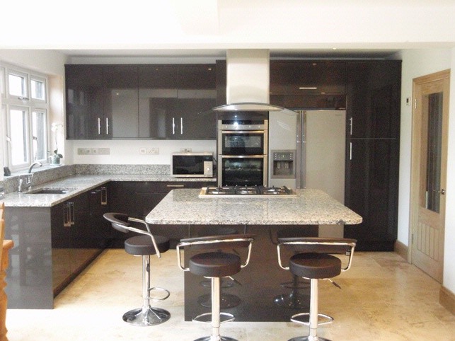 MIRZA KITCHEN - Contemporary - Kitchen - West Midlands - by RFK ...