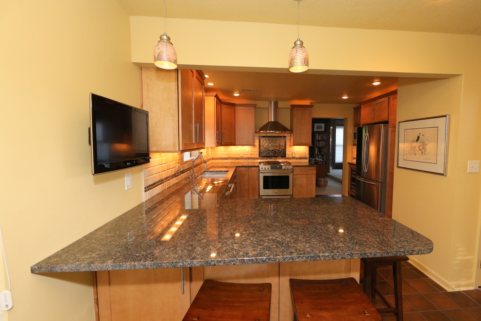 Mission Kitchen Update - Transitional - Kitchen - Kansas City - by ...